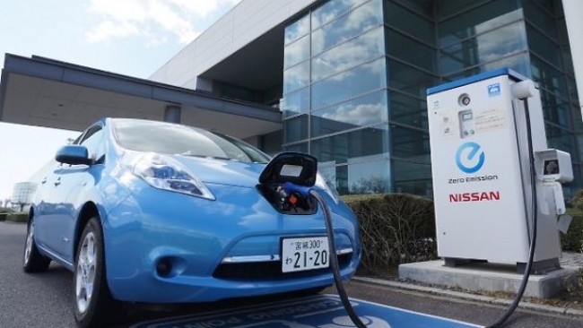 Japan Now Has More Electric Car Charging Stations Than Petrol Stations ...